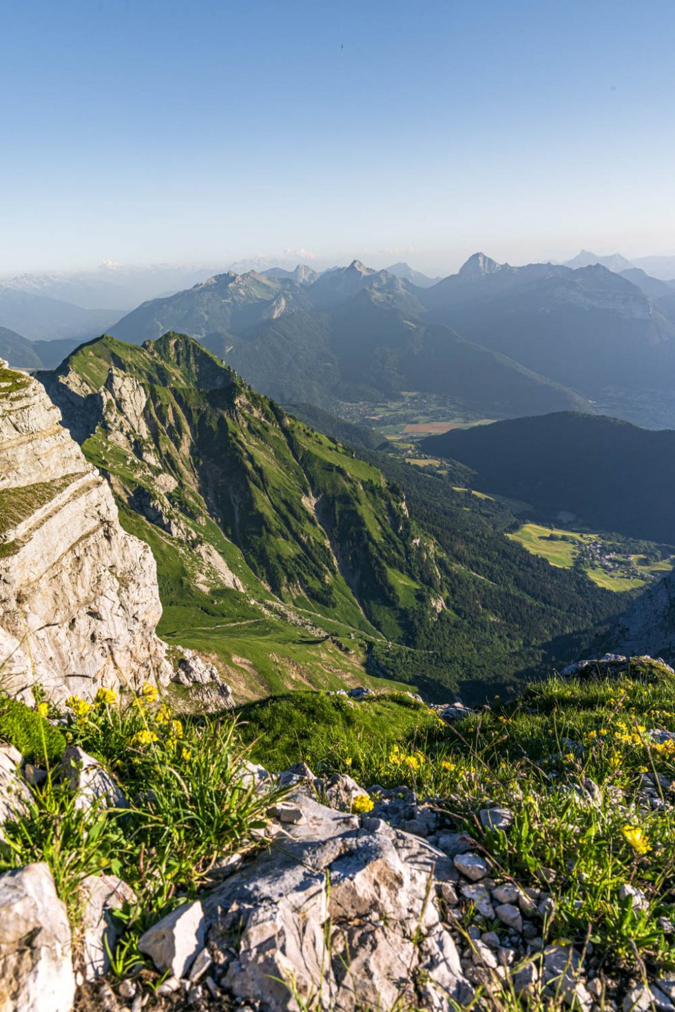 Les 5 Randonnées Incontournables à Annecy - Un Jour Une Rando